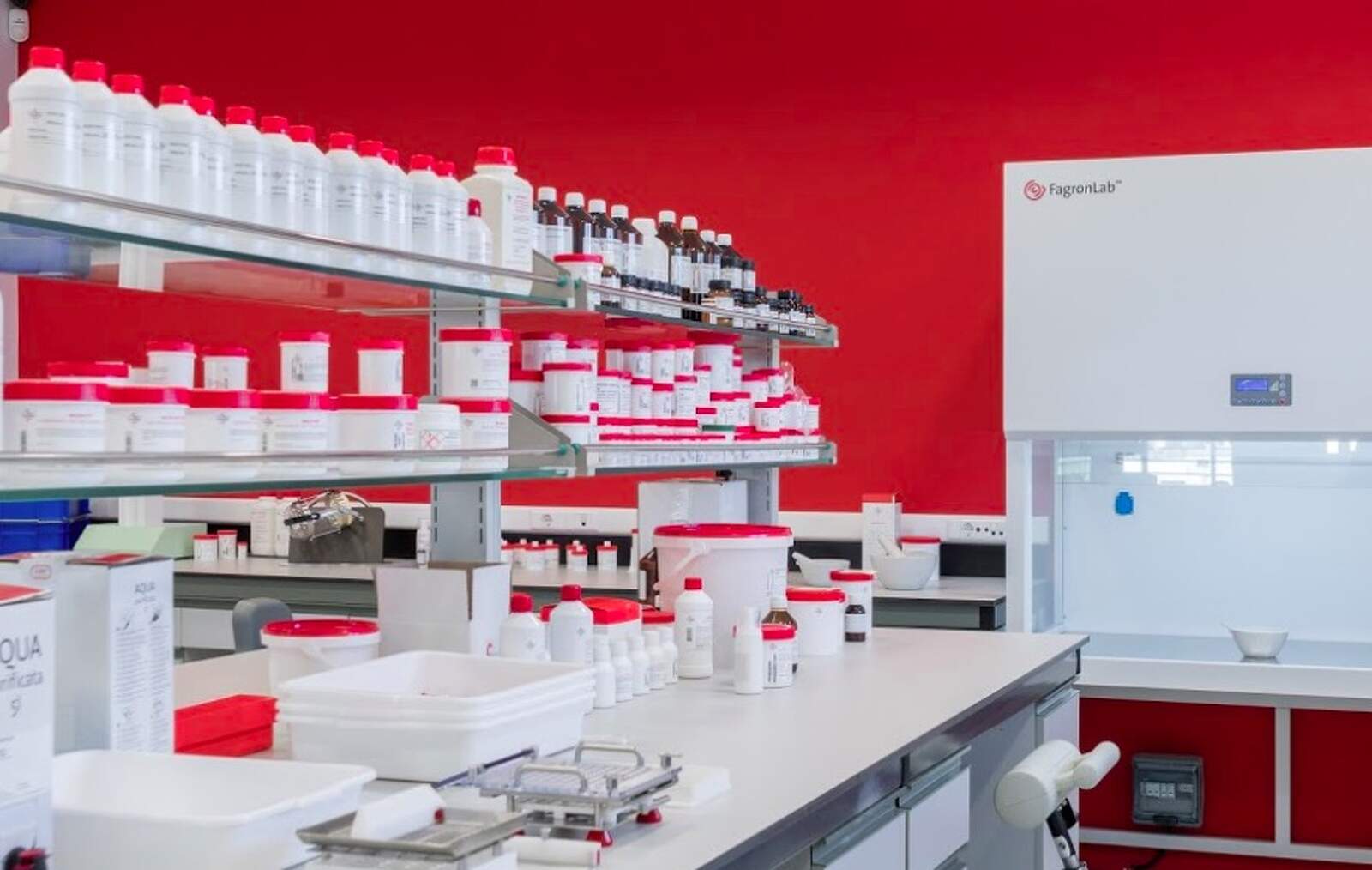 Fagron dona 15 quilos de cloroquina per tractar malalts de coronavirus