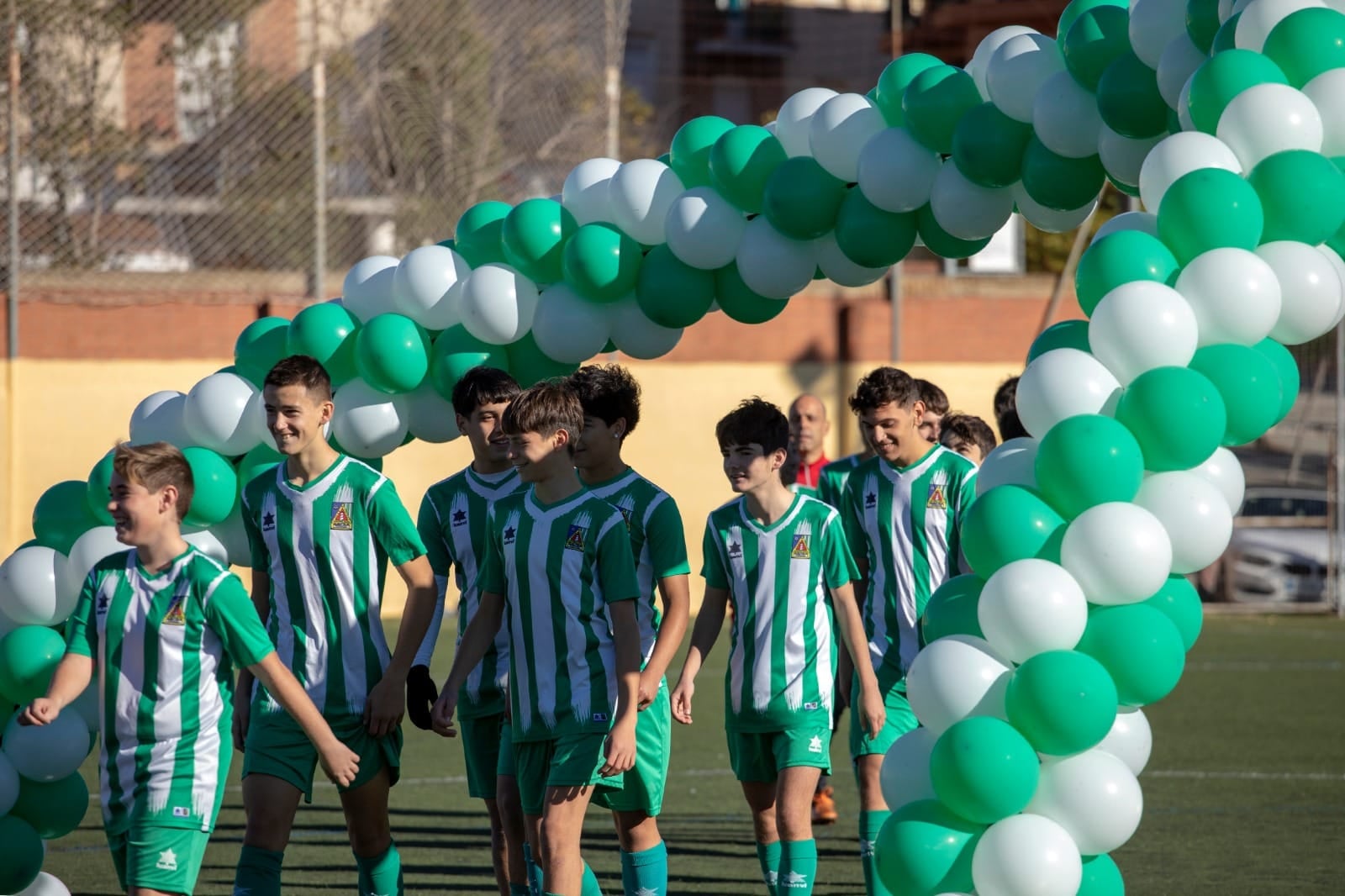 FOTOGALERIA | Presentació dels 16 equips de la Maurina Egara
