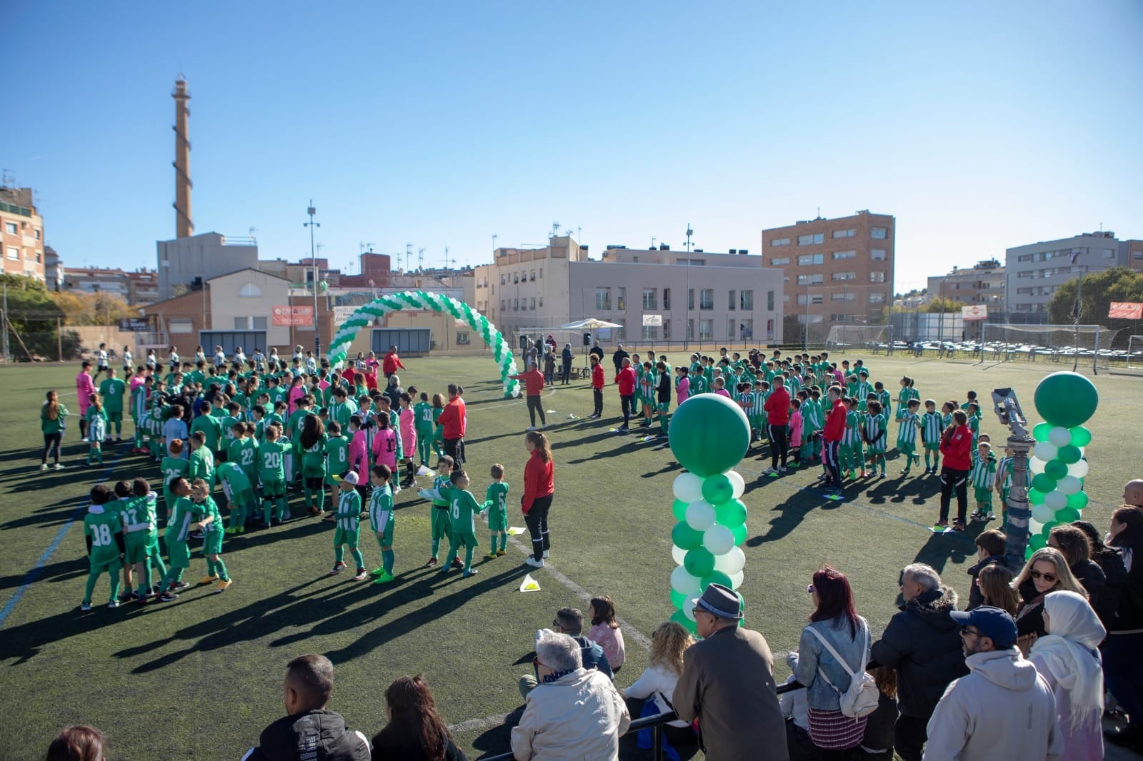 FOTOGALERIA | Presentació dels 16 equips de la Maurina Egara