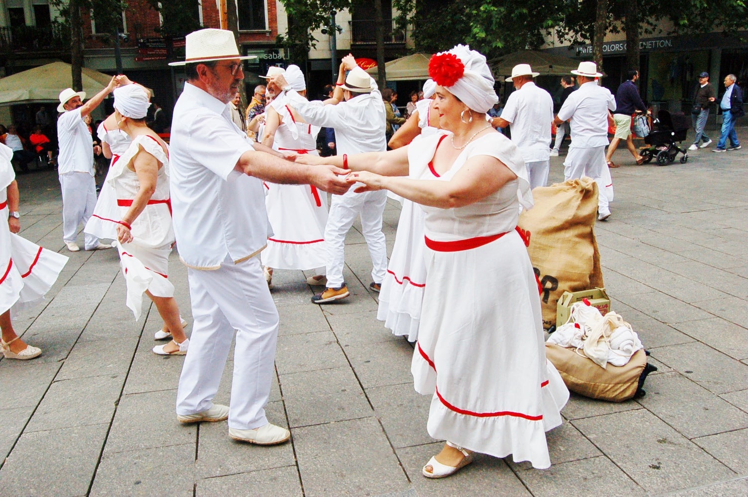 FOTOGALERIA | Música i danses de la bella i vella Cuba “Indians Cubans”