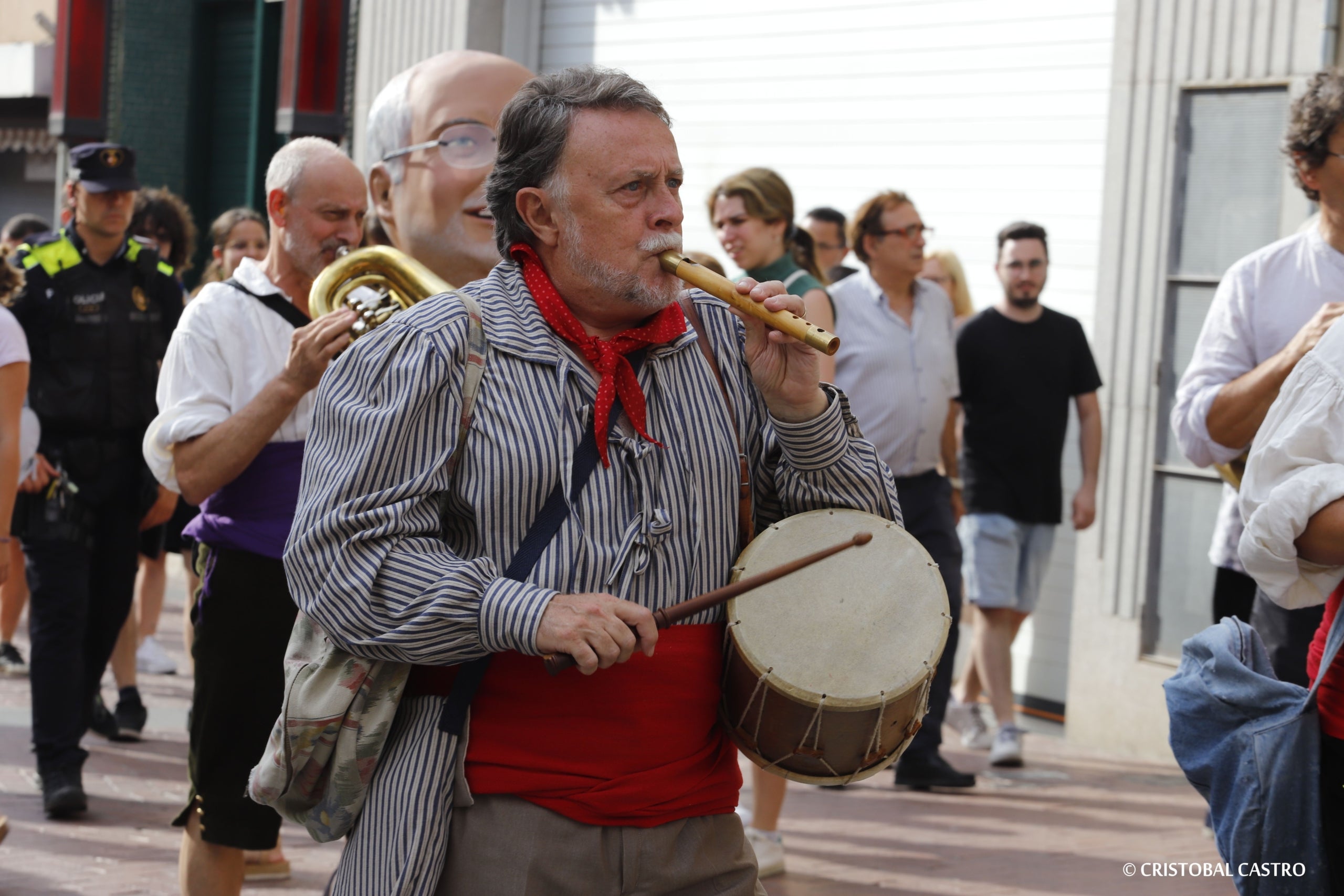 FOTOGALERIA | Ball del Serrallonga a la Festa Major de Terrassa