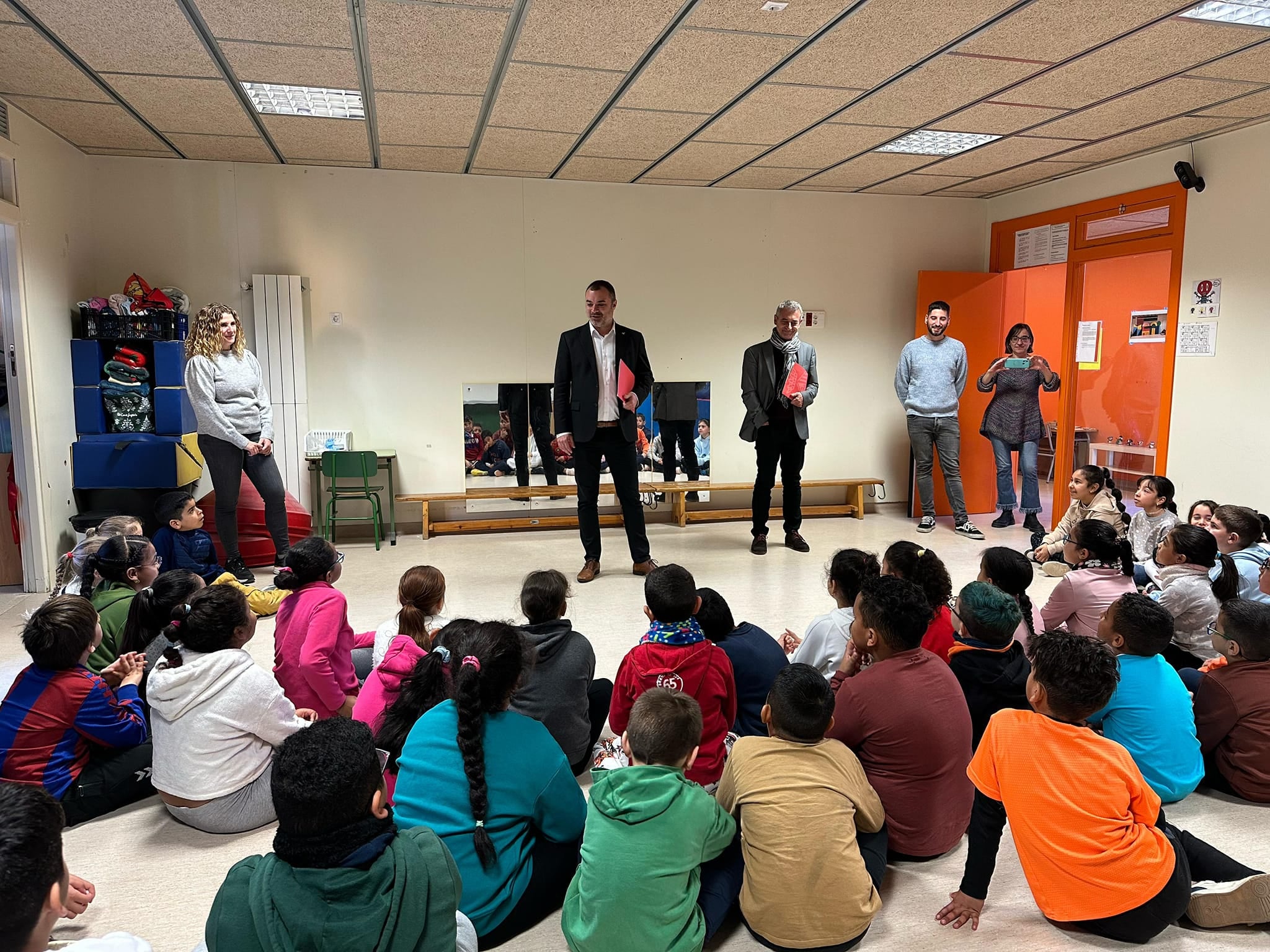 Frente común para conseguir un nuevo edificio para el Institut Escola Feixes