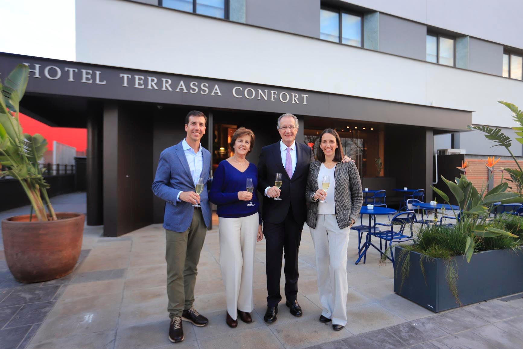 FOTOGALERIA | Inauguració del nou hotel Terrassa Confort