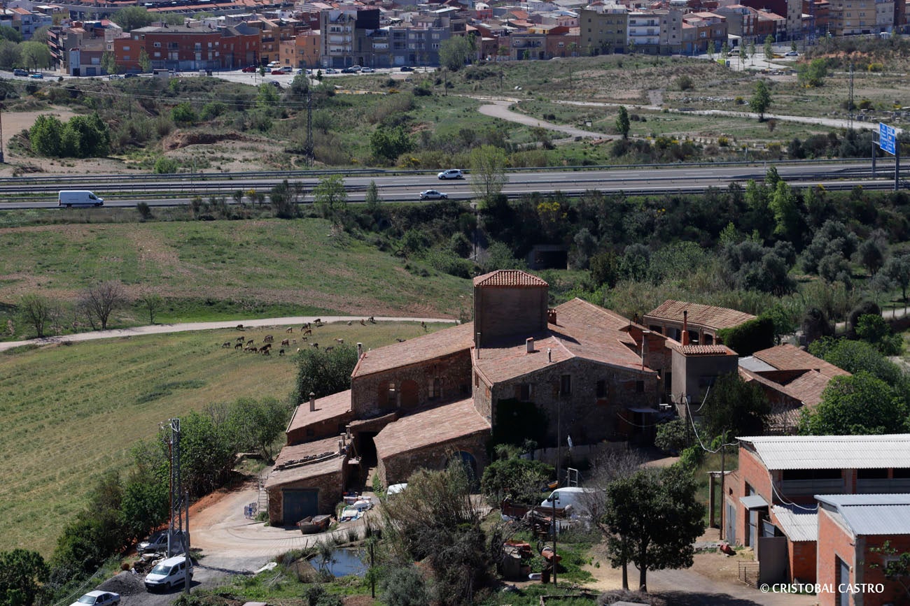 FOTOGALERIA Terrassa, el Llac Petit, La Mola, a vista d’helicòpter